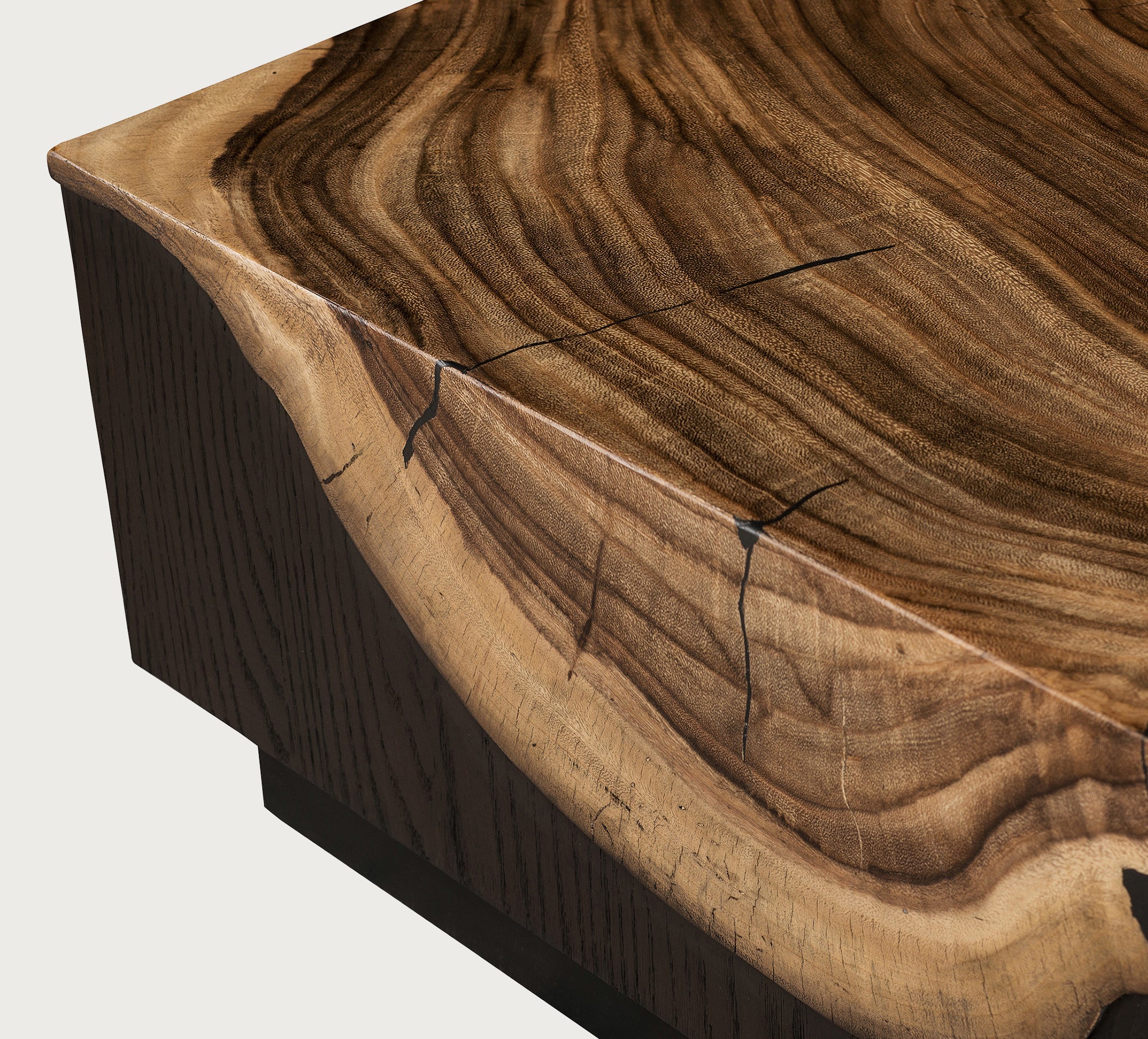 Taracea Furniture Vuelto Coffee Table