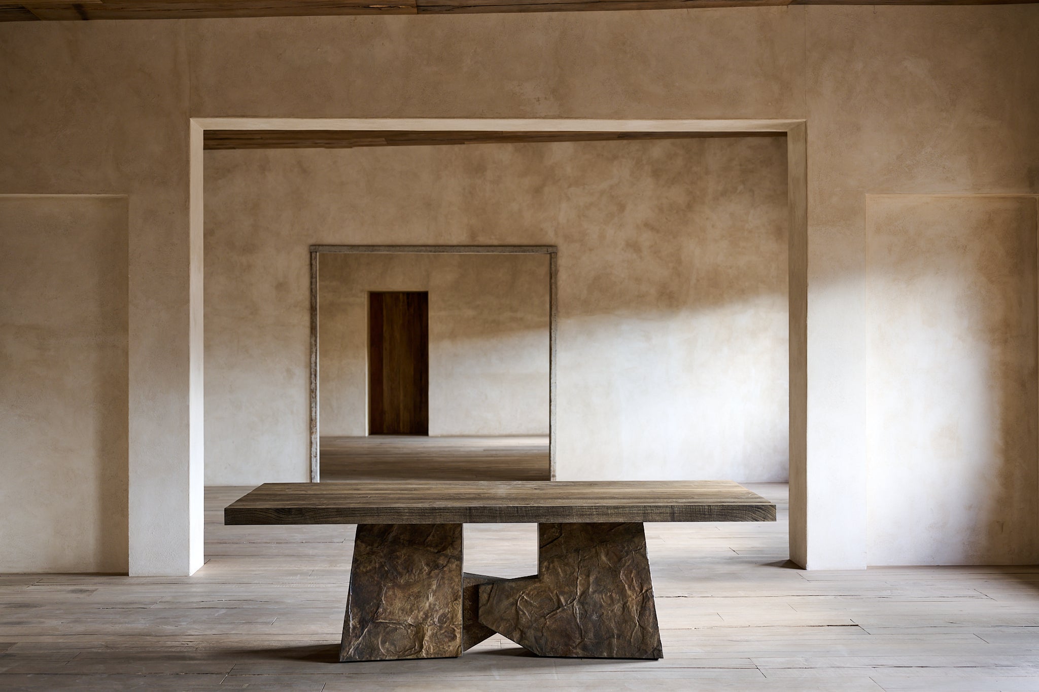 DINING TABLES – Taracea Furniture